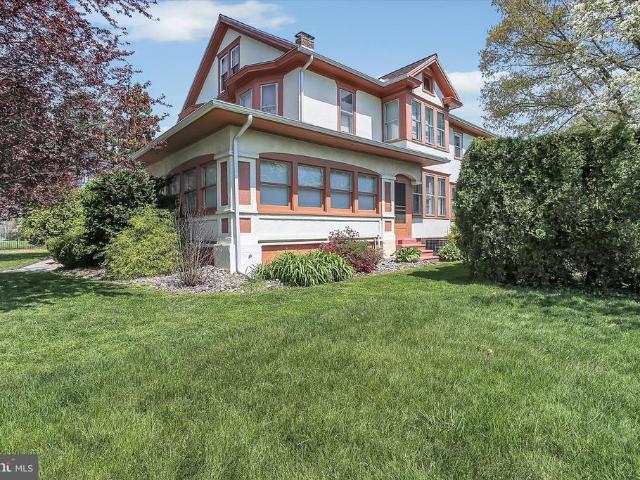 319 N 2Nd Street