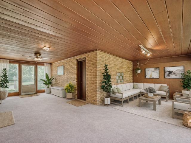 319 N Lord Avenue