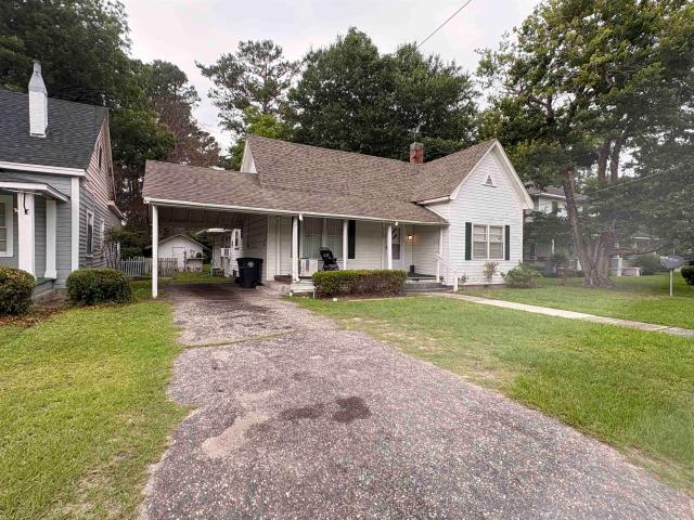 319 N Main St
