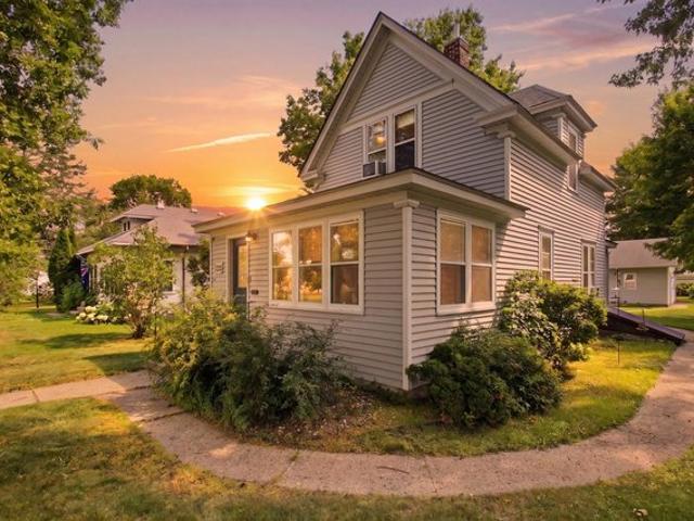 319 S Miller Ave, Litchfield, MN 55355