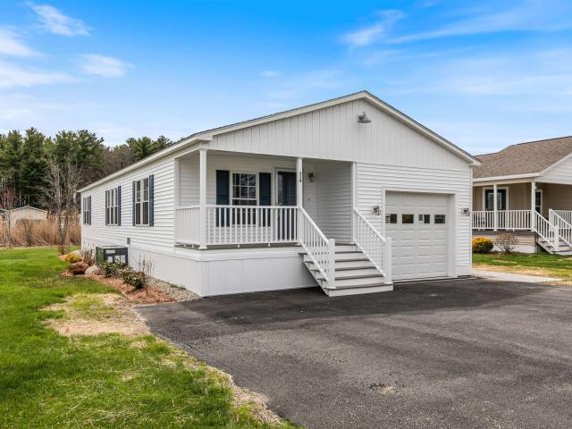 319 Salmon Ave, Portsmouth, NH 03801 | MLS #5085 | Compass