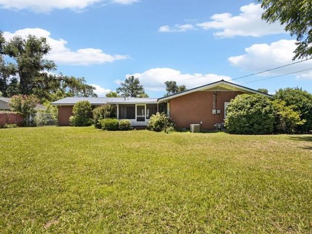 319 SE Bunker St, Madison, FL 32340