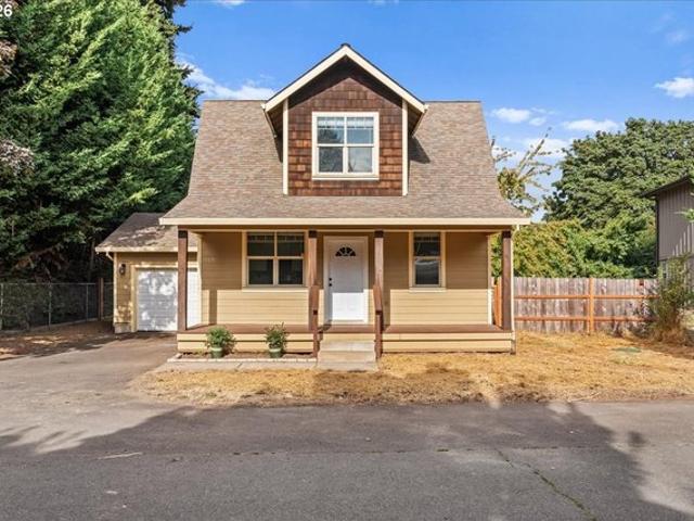 319 SE Sheridan Rd, Sheridan, OR 97378