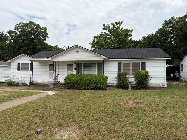 319 Shenandoah St, Marlin, TX 76661