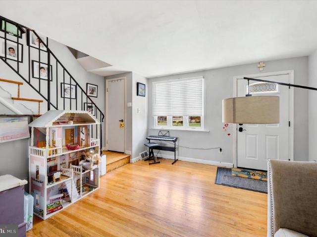 319 Stratford Road