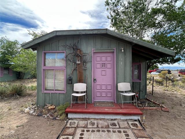 319 Palisade Court