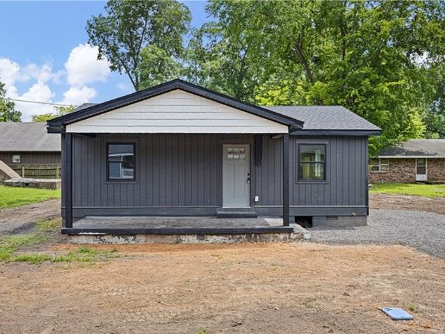 319 Perry St, Dardanelle, AR 72834