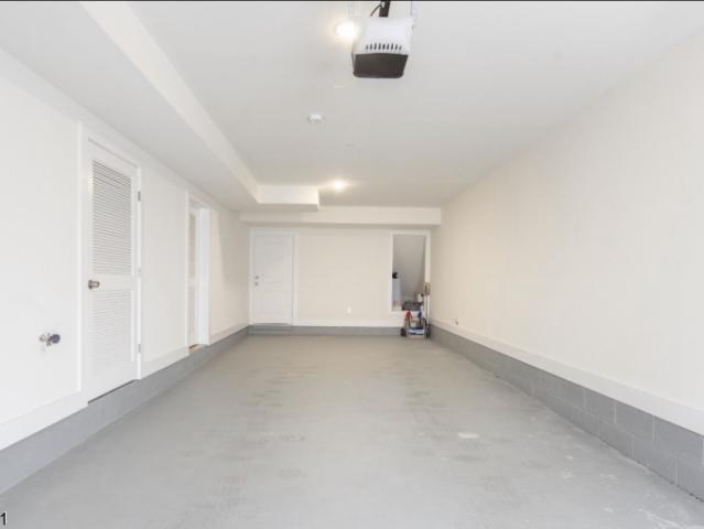 319 Renner Ave
