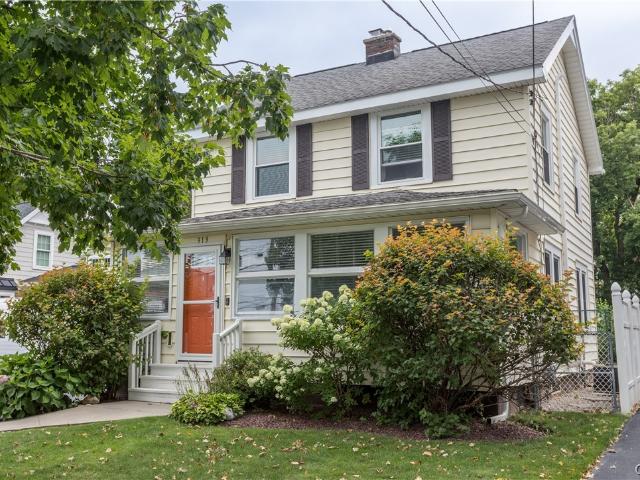 319 Ridgewood Drive