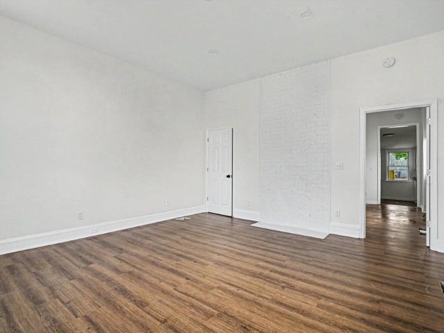 319 W 12th Street