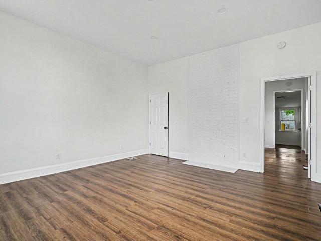 319 W 12th Street