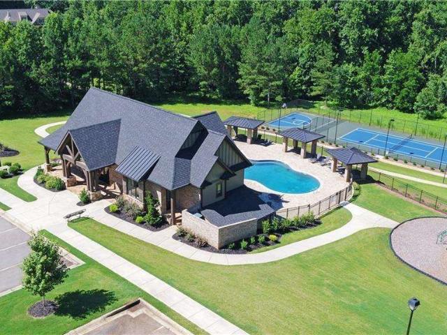 319 Water Oak Trail
