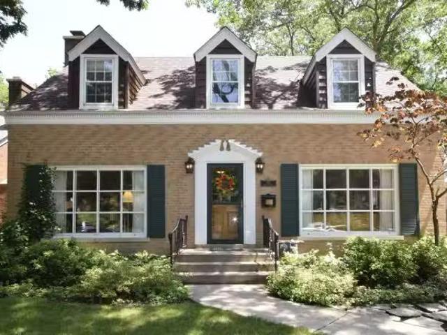 319 Wesley Avenue, Evanston, IL 60202