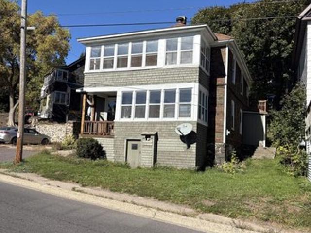 319 White St, Hancock, MI 49930