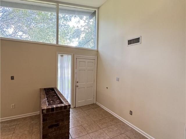 319 Windsor Road