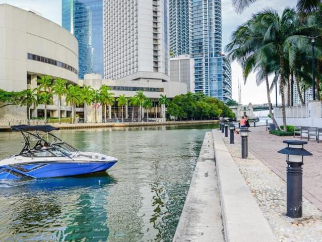 31 5th St SE #1808, Miami, FL 33131