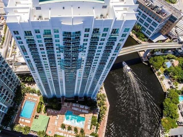 31 5th St SE #2802, Miami, FL 33131