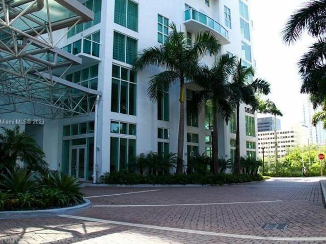 31 5th St SE #303, Miami, FL 33131