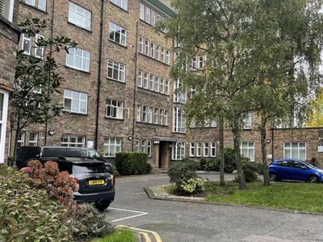 31 60 The Lawns, London, SE3 9TD, United Kingdom | 3 bed apartment for rent #135865960 | Rentberry