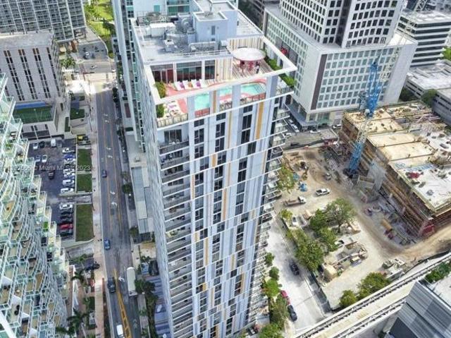 31 6th St SE #2102, Miami, FL 33131
