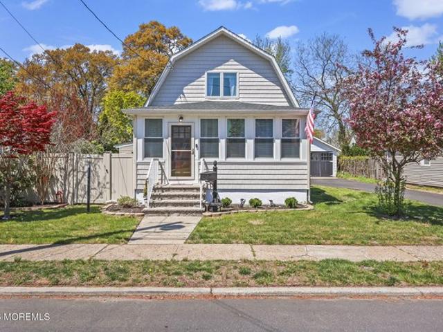 31 12th St, Hazlet, NJ 07734