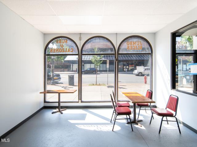 31 33 N Pearl Street