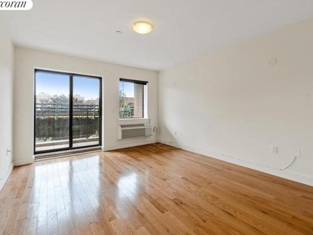 31 31St St 308, New York, NY