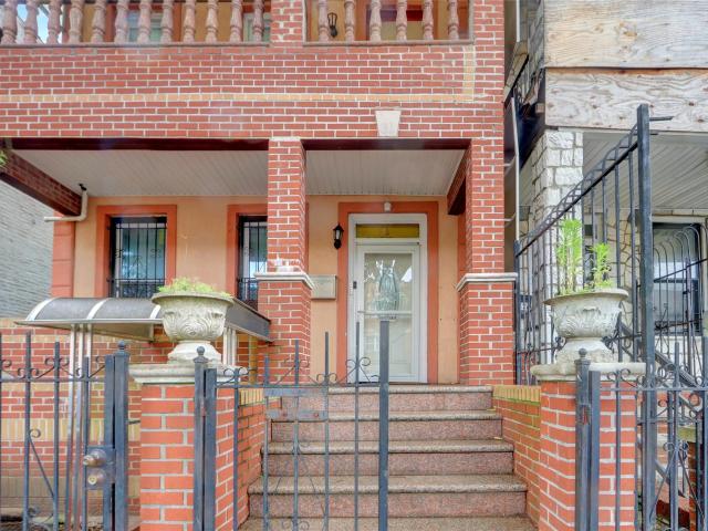 31 Tapscott Street | Compass