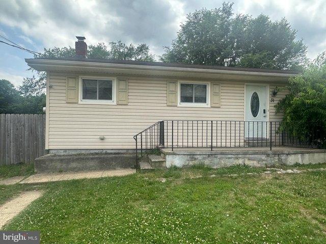 31 Trilby Ave, Westville, NJ 08093