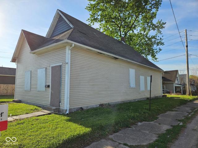 31 W Arizona Street