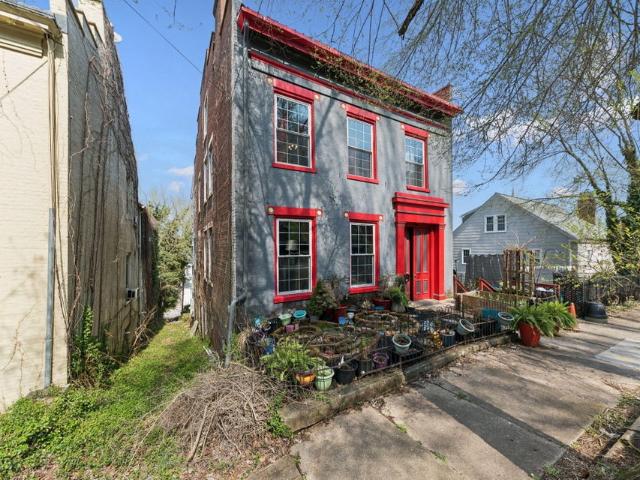 31 W Fourth Street
