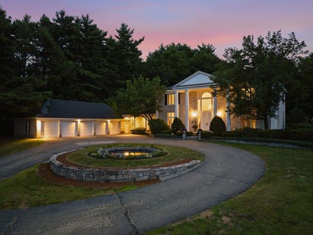 31 W Parish Rd, Concord, NH 03303