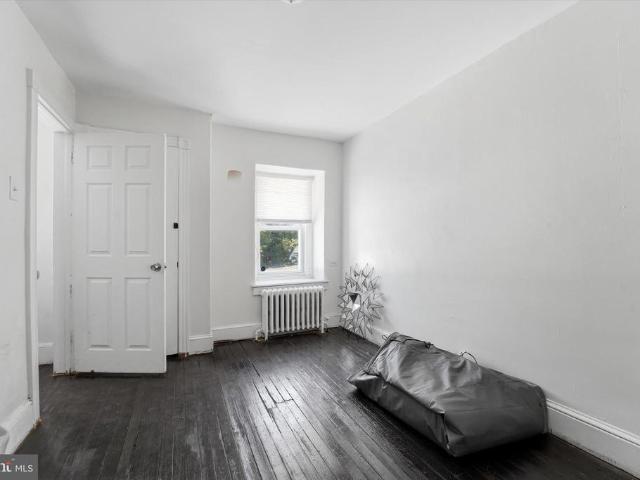 31 W Rockland Street