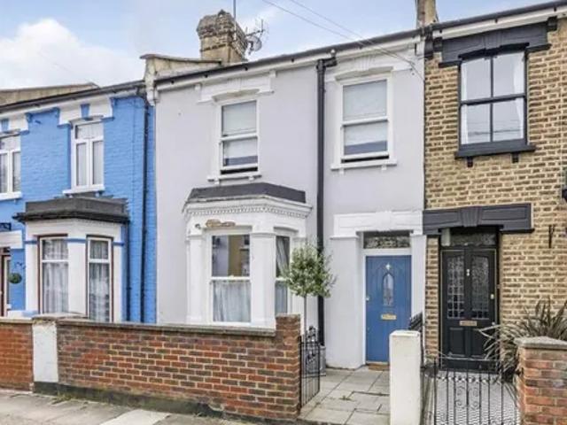31 Waldo Road, London, NW10 6AT, United Kingdom | 4 bed house for rent #135671527 | Rentberry
