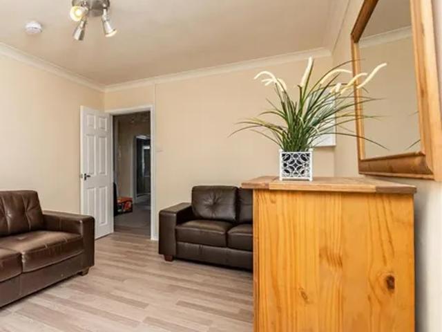 31 Wellman Croft, Metchley, B29 6NP, United Kingdom | 4 bed house for rent #133648442 | Rentberry