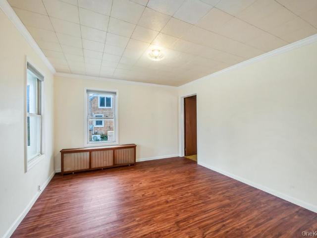 31 West Avenue