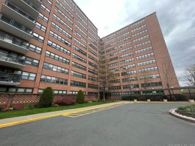 31 Woodland St #8I, Hartford, CT 06105
