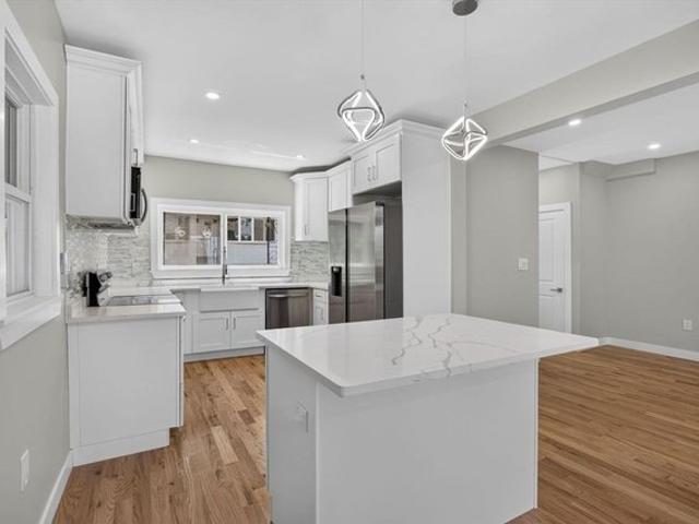 31 Wordsworth St, Boston, MA 02128