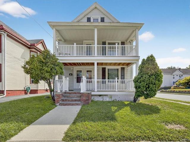 31 Worrall Ave, Poughkeepsie, NY 12603