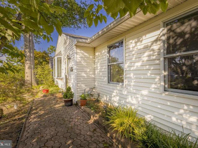 31 Wyndmoor Drive