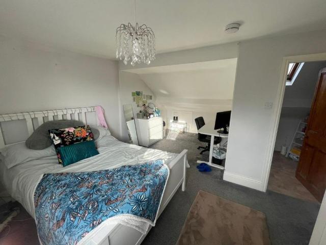 31 York Road New bathrooms for 2027Loughborough