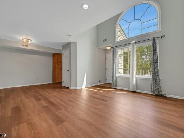 31 Academy Court