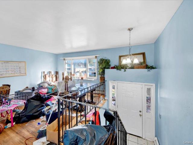 31 Allison Avenue