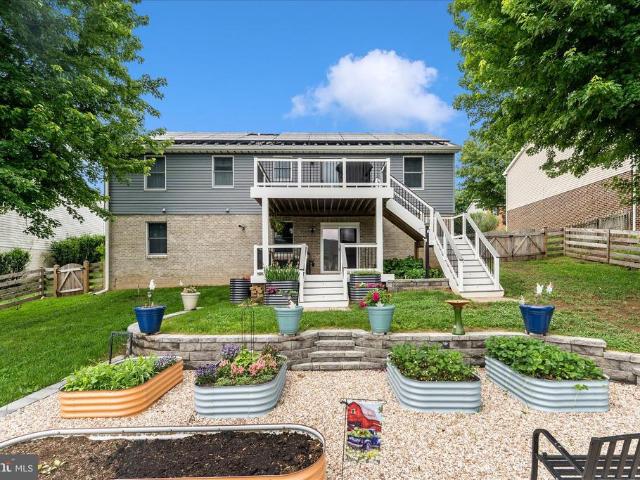 31 Amanda Drive