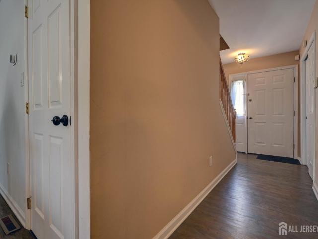 31 Ashwood Avenue