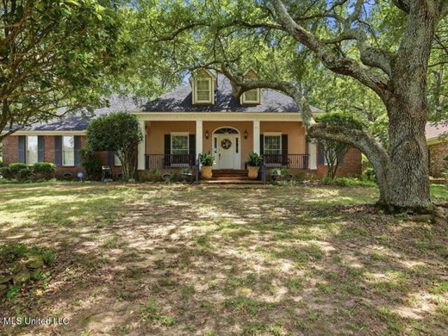 31 Avery Cir, Jackson, MS 39211