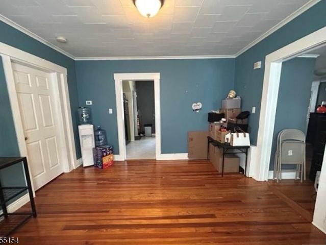 31 Bamford Ave