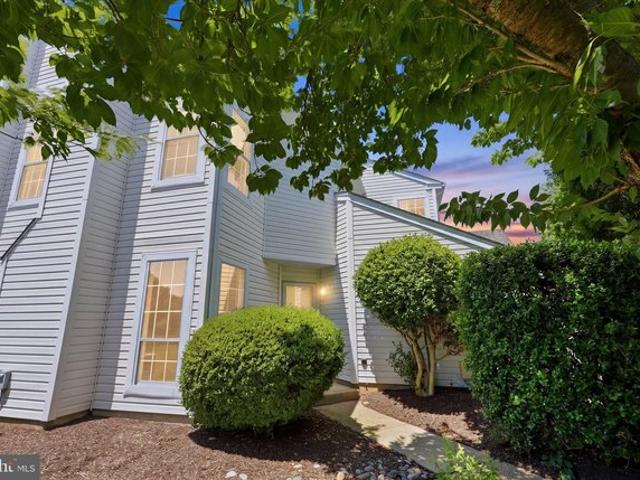 31 Banbury Ct, Southampton, PA 18966