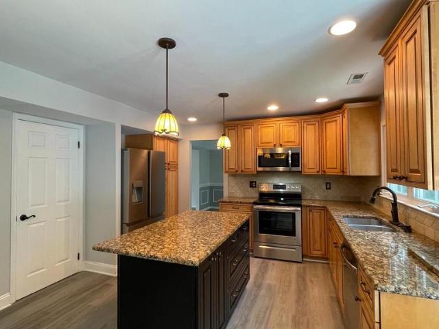 31 Ballantrae Court