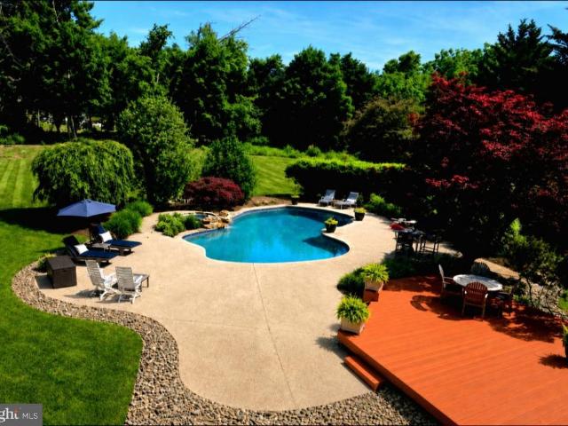 31 Barrington Lane